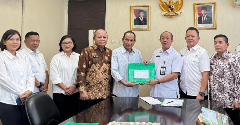 DPRD Kalteng Serahkan Usulan Peresmian Gubernur dan Wakil Gubernur ke ...