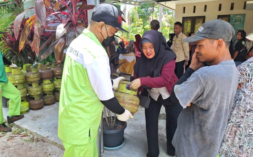 Distribusi Gas LPG 3 Kg Tersendat, DPKUKMP Palangka Raya Ajak Warga ...